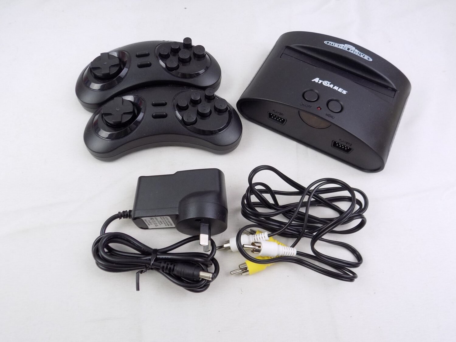 Boxed Sega Mega Drive Classic Game Console with 2 Wireless Controllers ...
