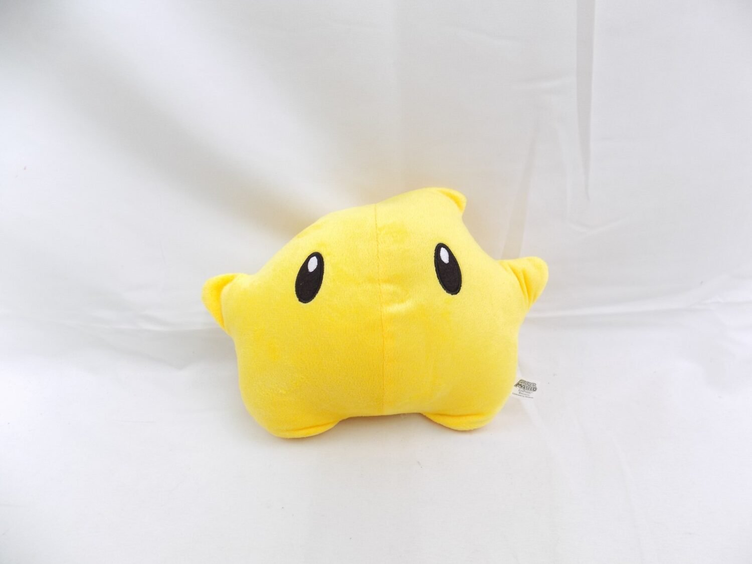 Like New Super Mario Luma 8" Inch Plush Toy - Starboard Games