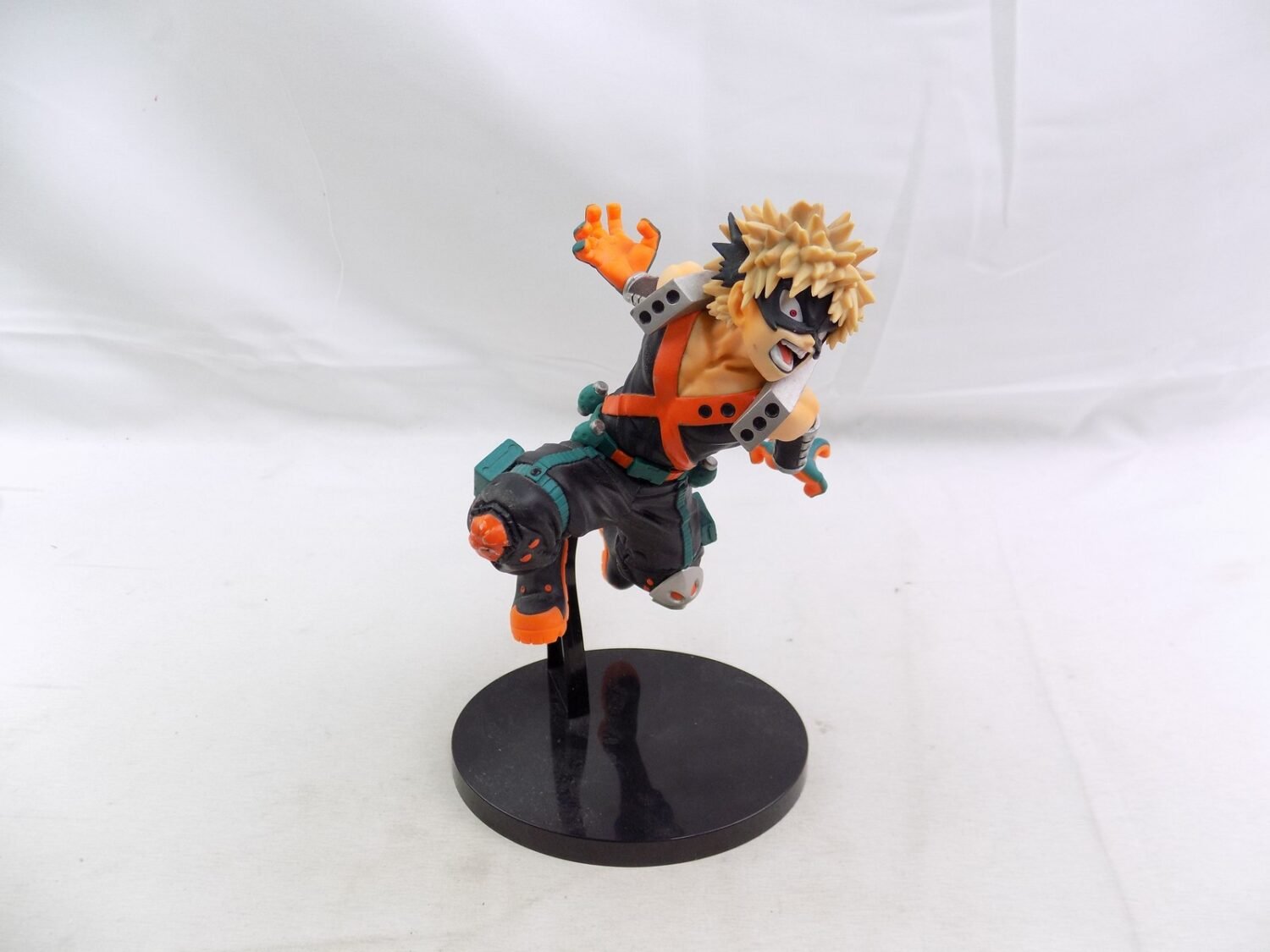 Like New My Hero Academia King of Artist Katsuki Bakugou Figure ...